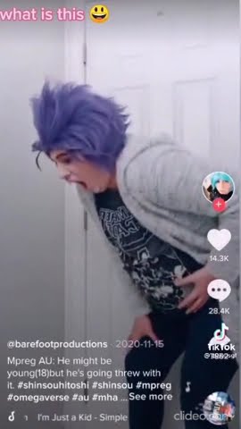 Cringe MHA Cosplayer's Water Broke Live on Tiktok ! - YouTube