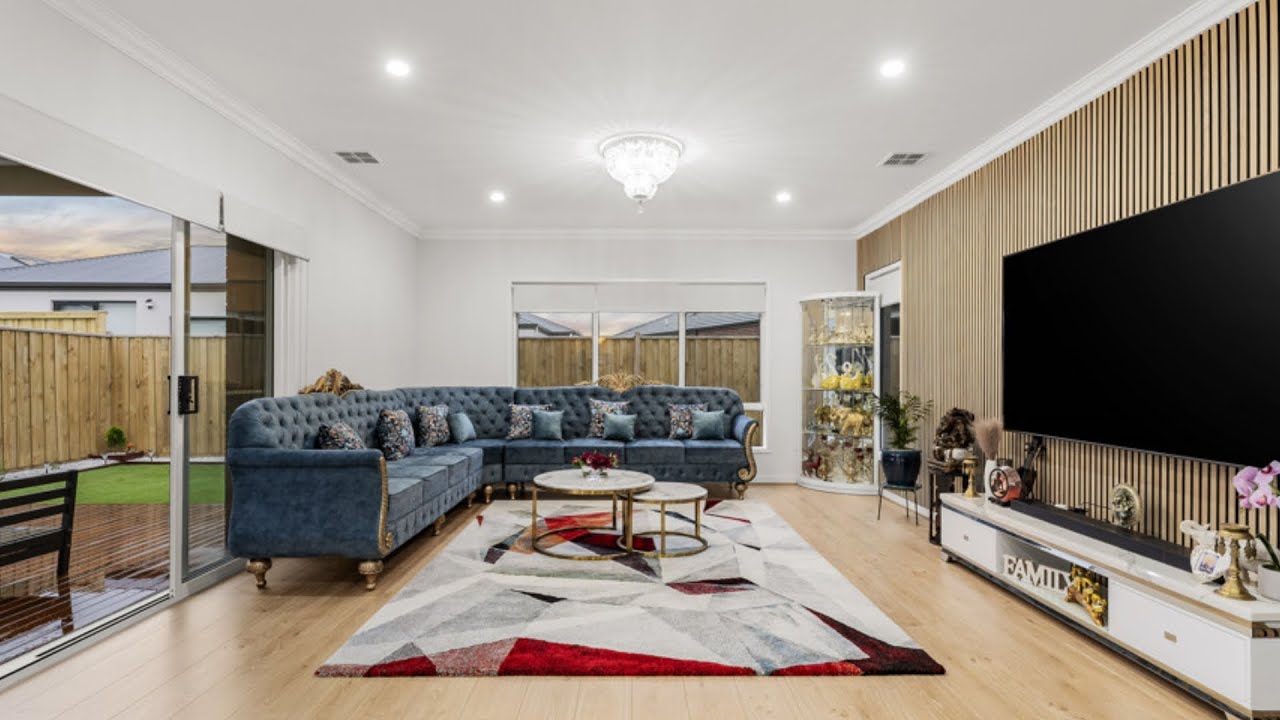 30 Champagne Avenue, WOLLERT, Victoria - YouTube