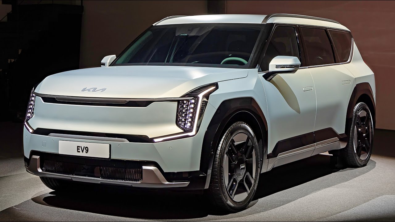 All-New Kia EV9 REVEAL | 3-Row Electric Flagship SUV - YouTube