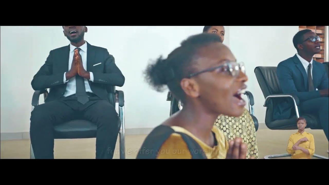 TWUMVIRE MWAMI Official Video by God's Family Choir - ASA UR Nyarugenge - YouTube