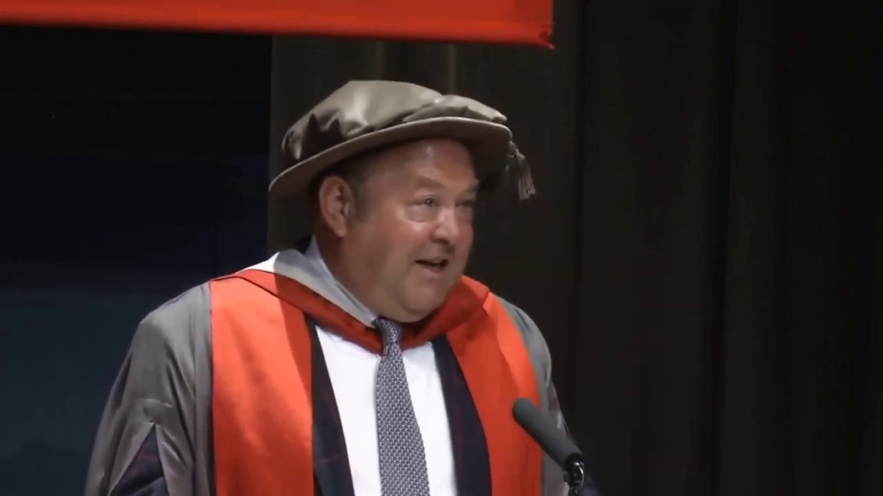 Mark Addy talks about Sean Bean - YouTube