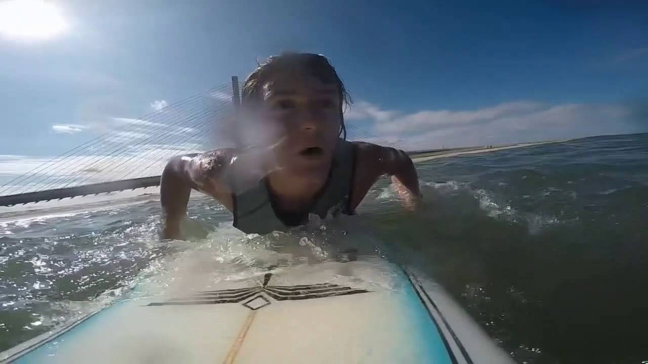 Surfing Indian River Inlet - YouTube