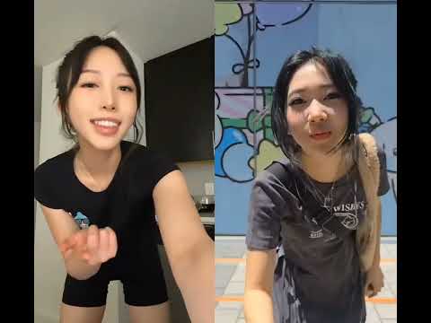 Which Girl ls Prettier? aud (The Girl On The Left) Or T10Nat (The Girl On The Right) 🤗