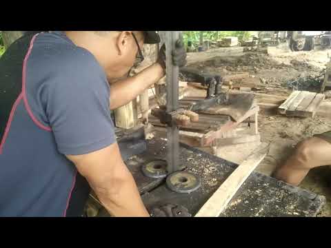 Cara Membuat Gergaji Dan Asah Gergaji Dengan Mesin Bandsaw Hasil Sangat Jos..