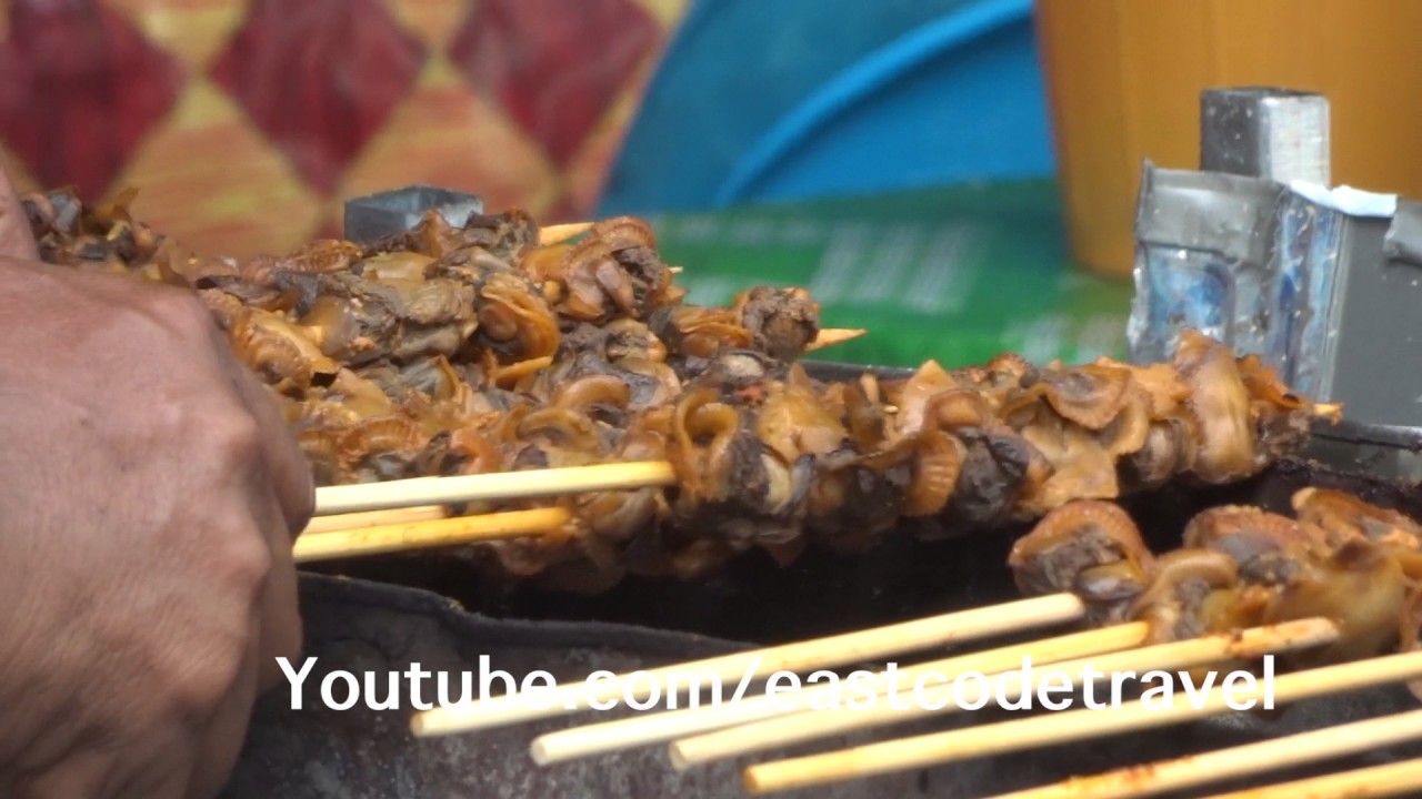 mud cockle seashell grilling - YouTube