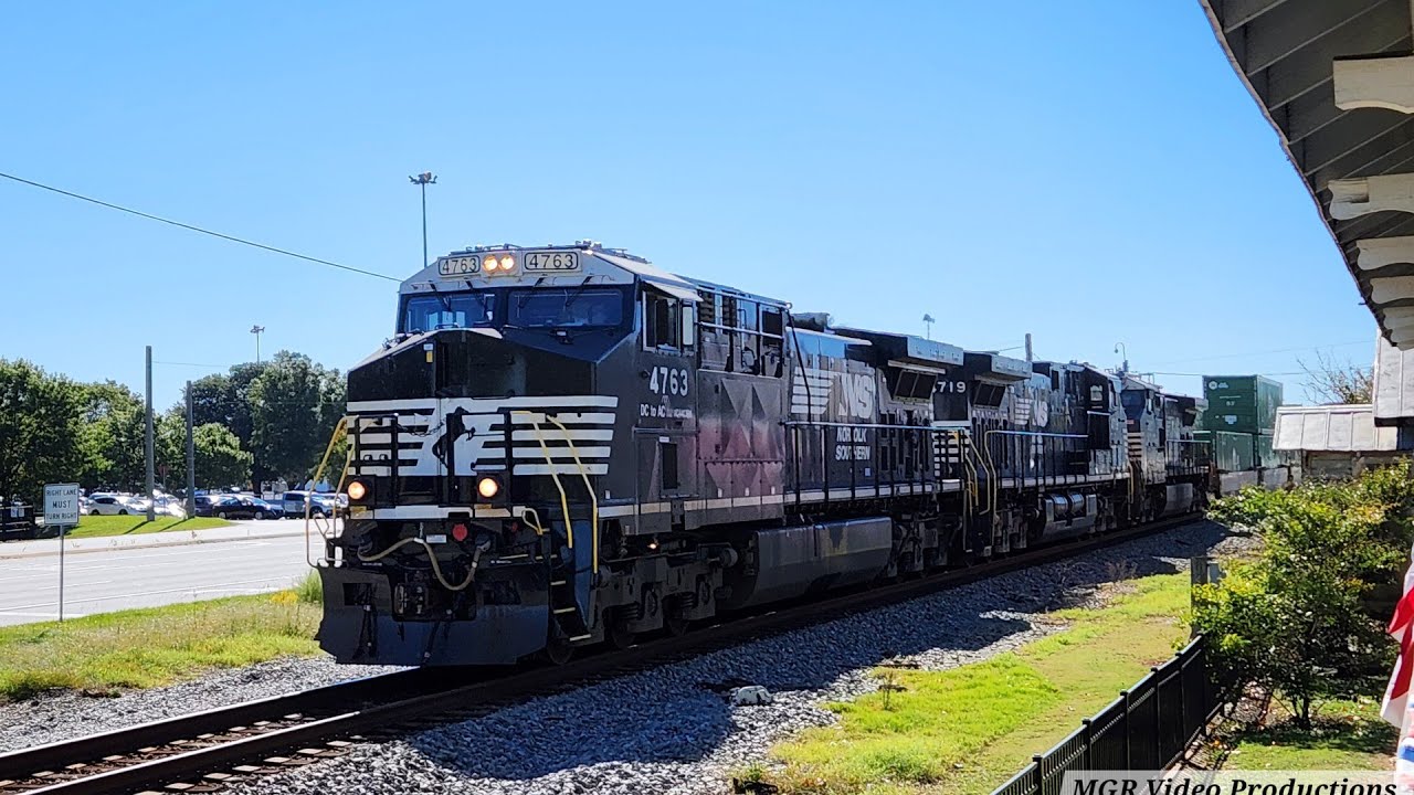 10-17-2024: Two NS AC44C6Ms & NS Dash 9 Leads NS 24A Thru Warner Robins ...