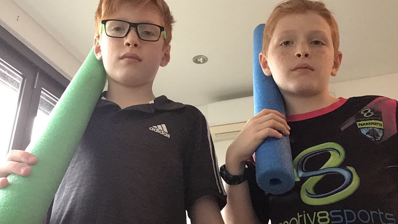 How To: Basic Sword Fighting - YouTube