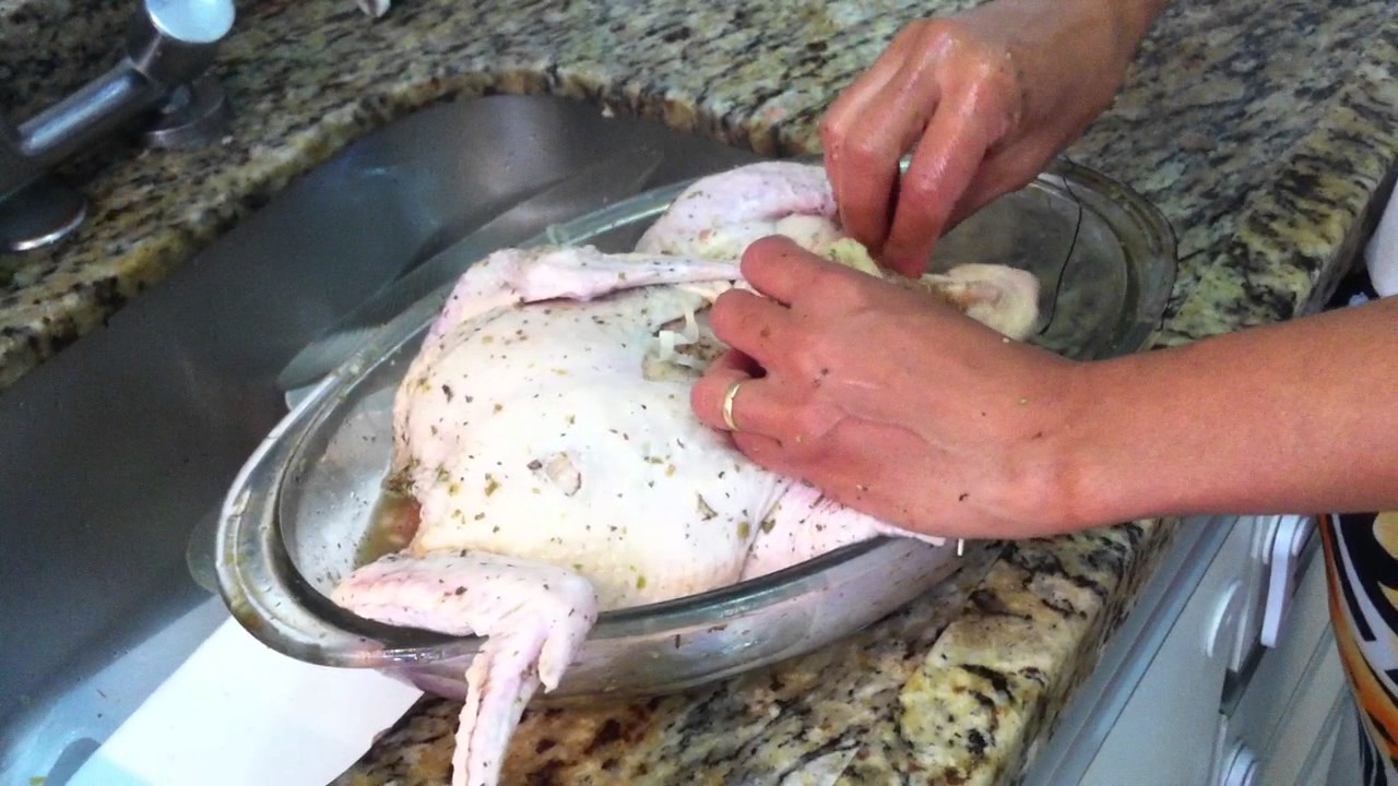 Frango desossado recheado ao forno - parte II - YouTube