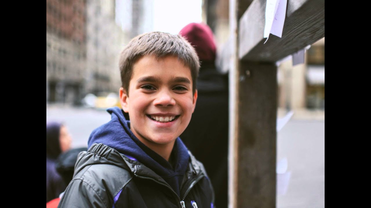 Holy Week Missions Cross Walk 2015 - YouTube