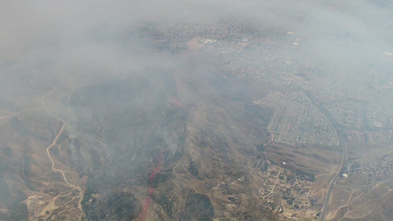 'Reche Fire' stretches to 160 acres - YouTube