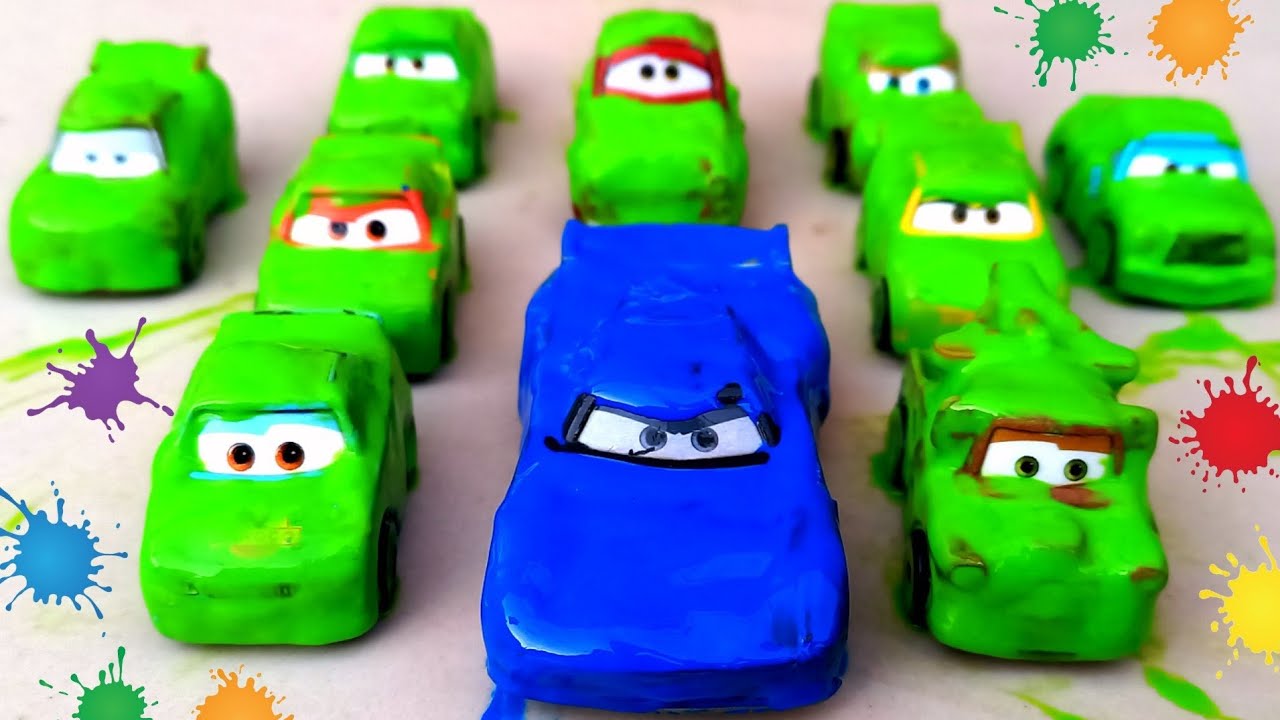 Limpando Miniaturas carros Disney pixar nas cores verde e azul ...