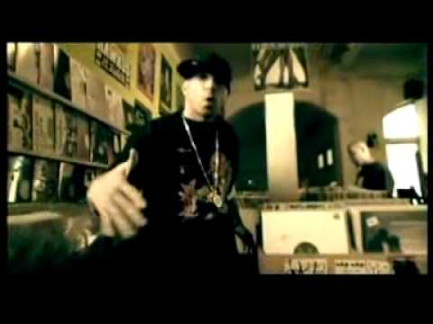 AZAD - PHÖNIX (OFFICIAL VIDEO) - YouTube