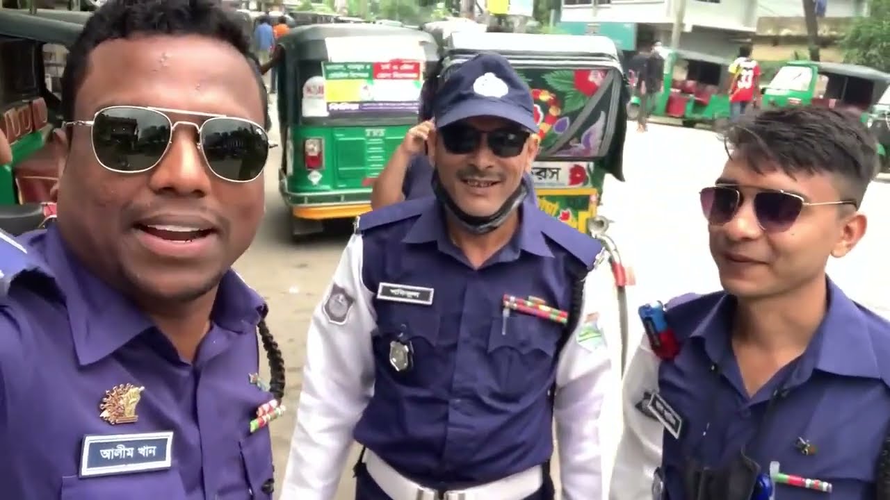 এ এক অন্য রকম অসাধারণ দৃশ্য || BD Police News Update - YouTube
