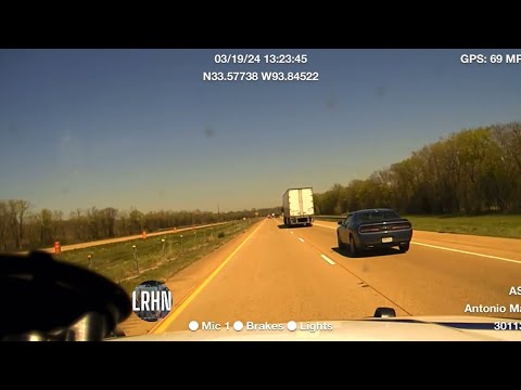 Dodge Challenger Speeds off From State Trooper - YouTube