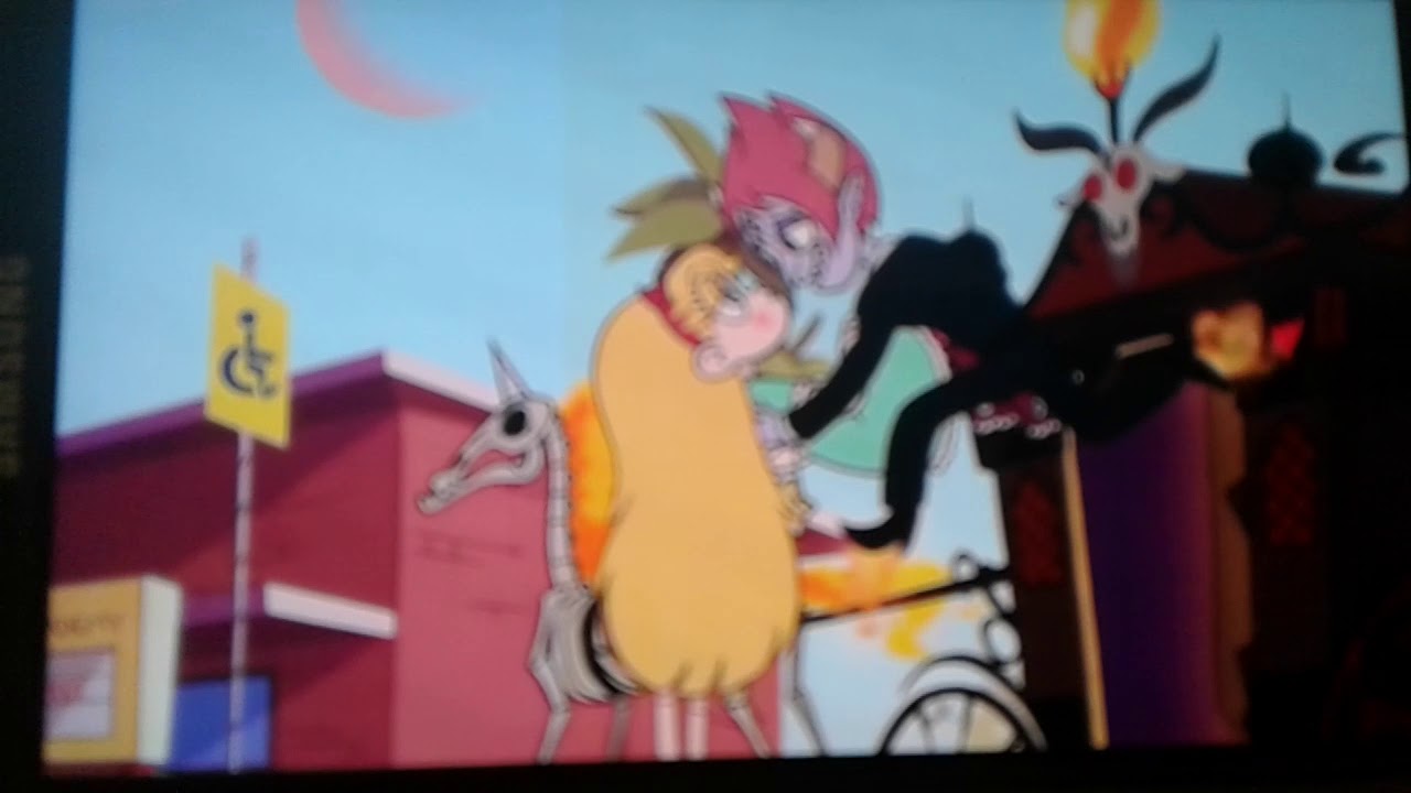 Sulley roars at tom and told him to leave star alone - YouTube