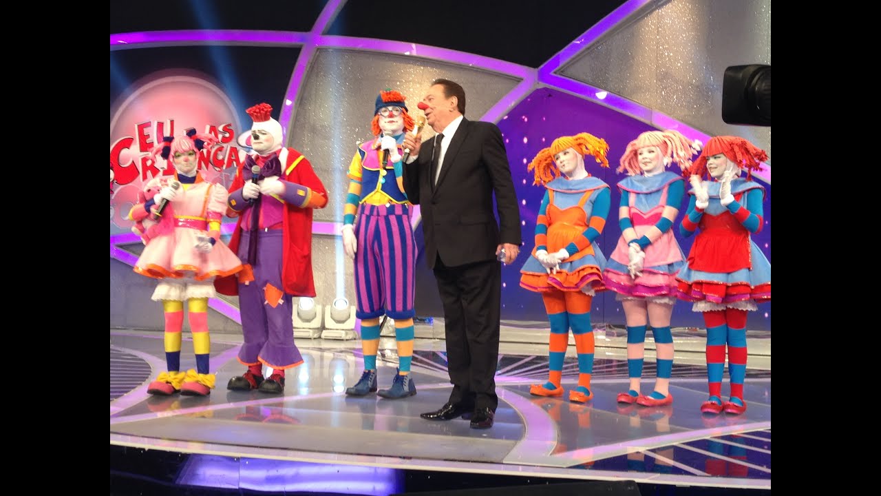 Turma da Pakaraka No Raul Gil - YouTube