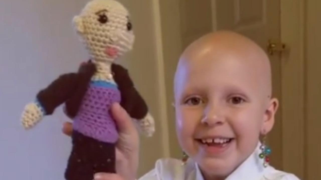 7-Year-Old Girl with Alopecia Gets Special Bald Doll That Looks Just ...