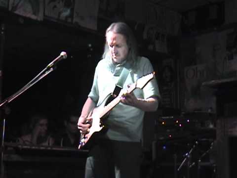 Michael Landau Trio 6/8 Blues September 2006 - YouTube
