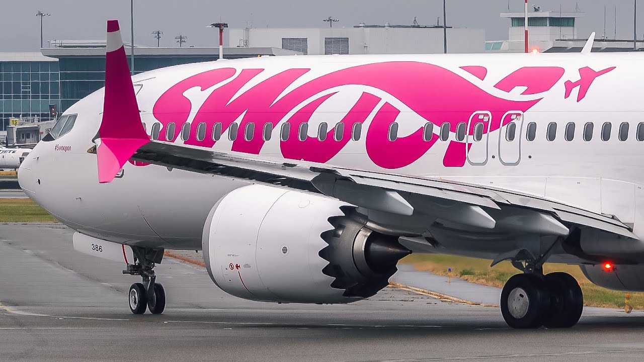 (4K) Cloudy Departures | Ft. Swoop MAX, Air India 777 | Vancouver ...