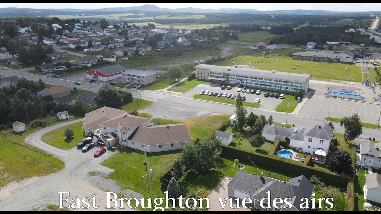 East Broughton vue des airs(Hier@Aujourd`hui) - YouTube