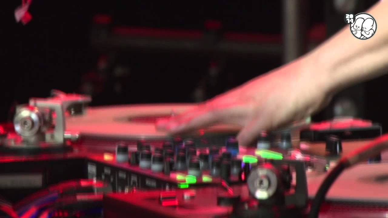 Vec + Valihora - Live at Bažant Pohoda Festival 2014 - YouTube