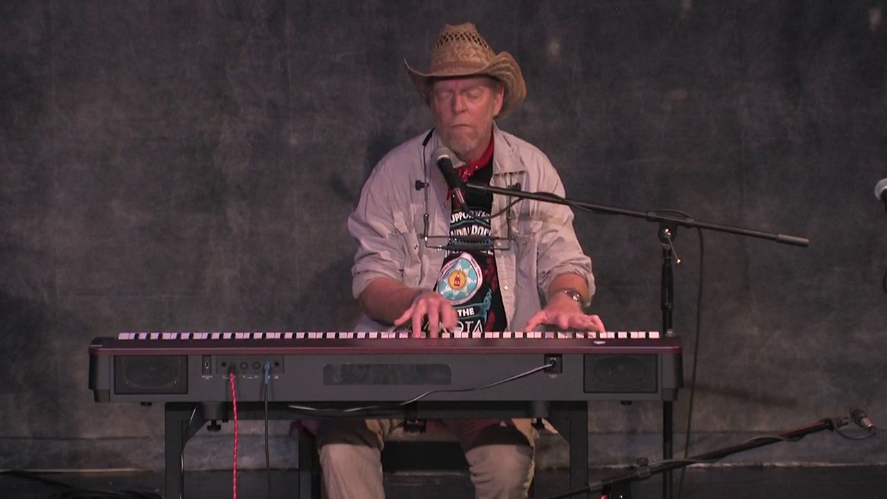 Joseph Tedesco "Beautiful Mystery" @ Eddie Owen Presents - YouTube