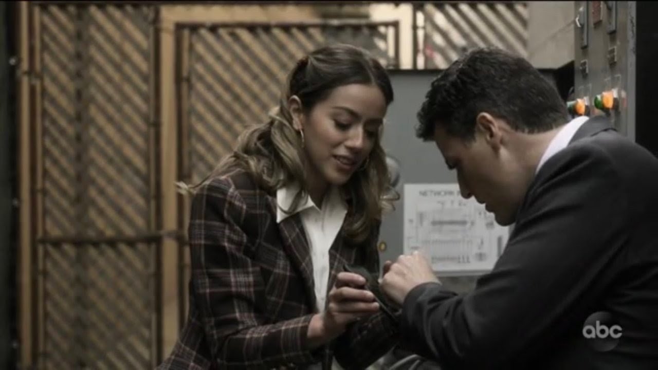 All Daisy & Sousa scenes 7x05 part 2 - YouTube