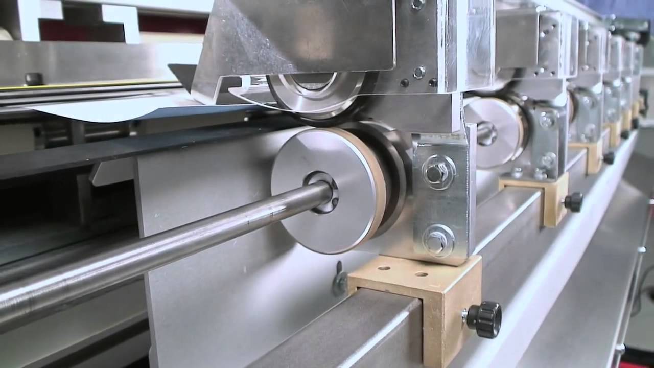 Fotoba XLD 170 XY Automatic Cutter - YouTube