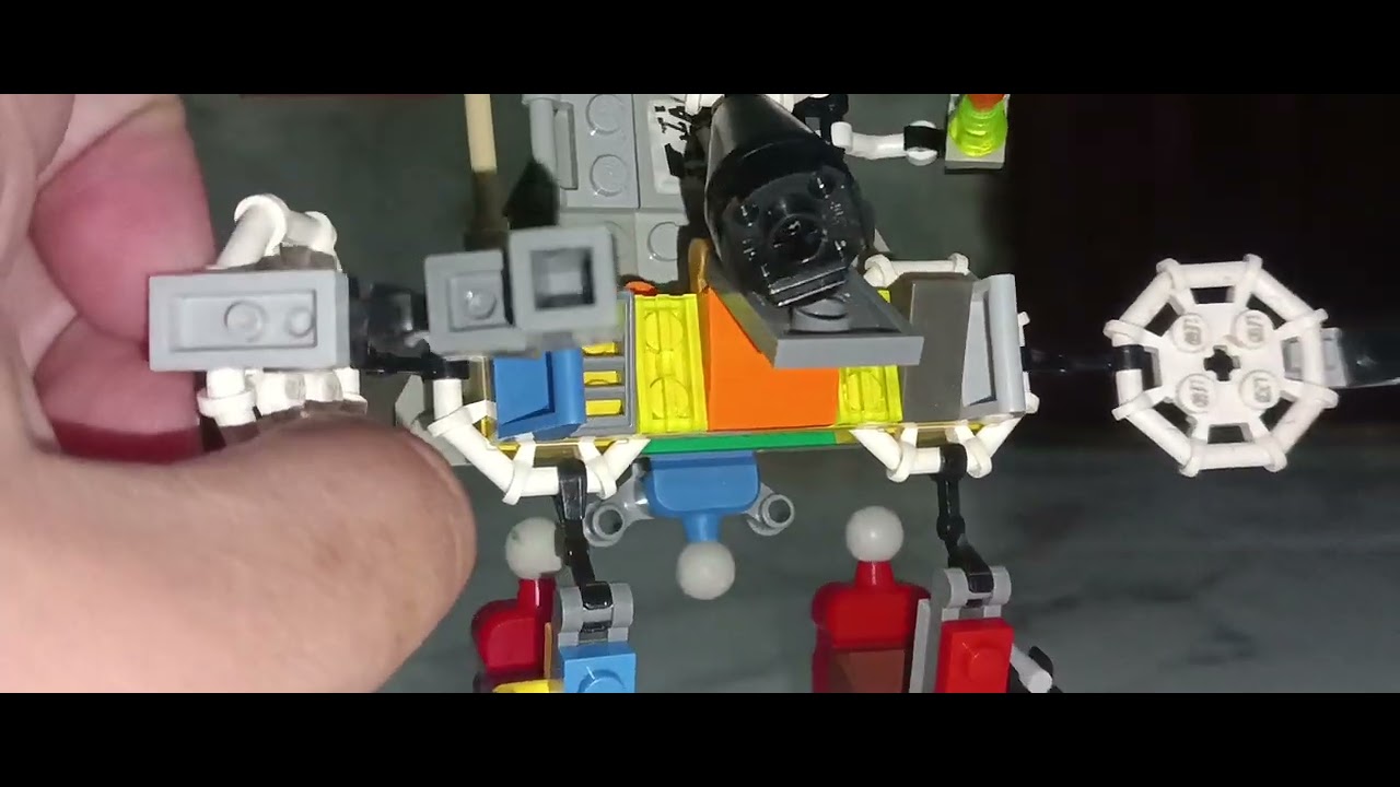 Legos transformers - YouTube