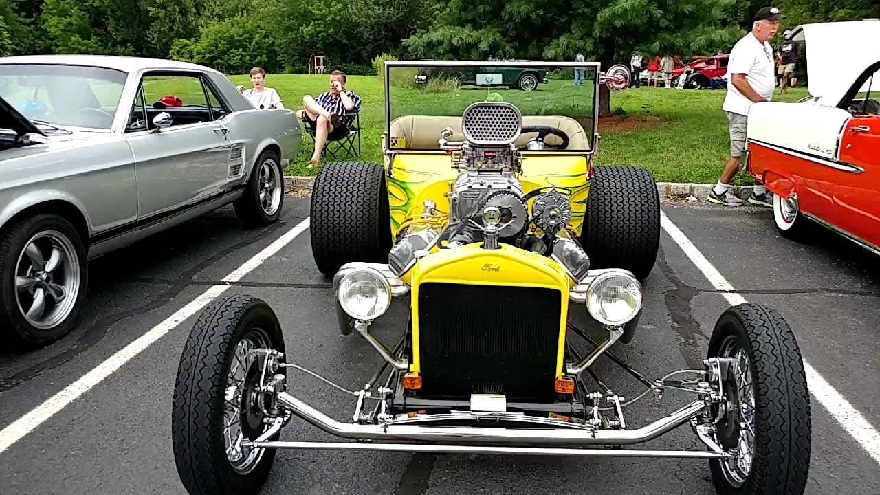 1923 YELLOW FORD MODEL T BUCKET LIME GREEN BACK + FLAMES 392 HEMI ...