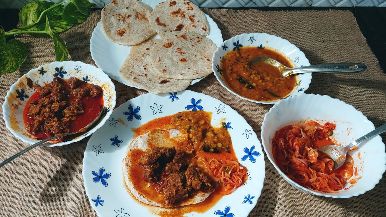 Srilankan Breakfast Recipe ll Coconut Roti/ Pol Roti ll Onion Sambol ll ...