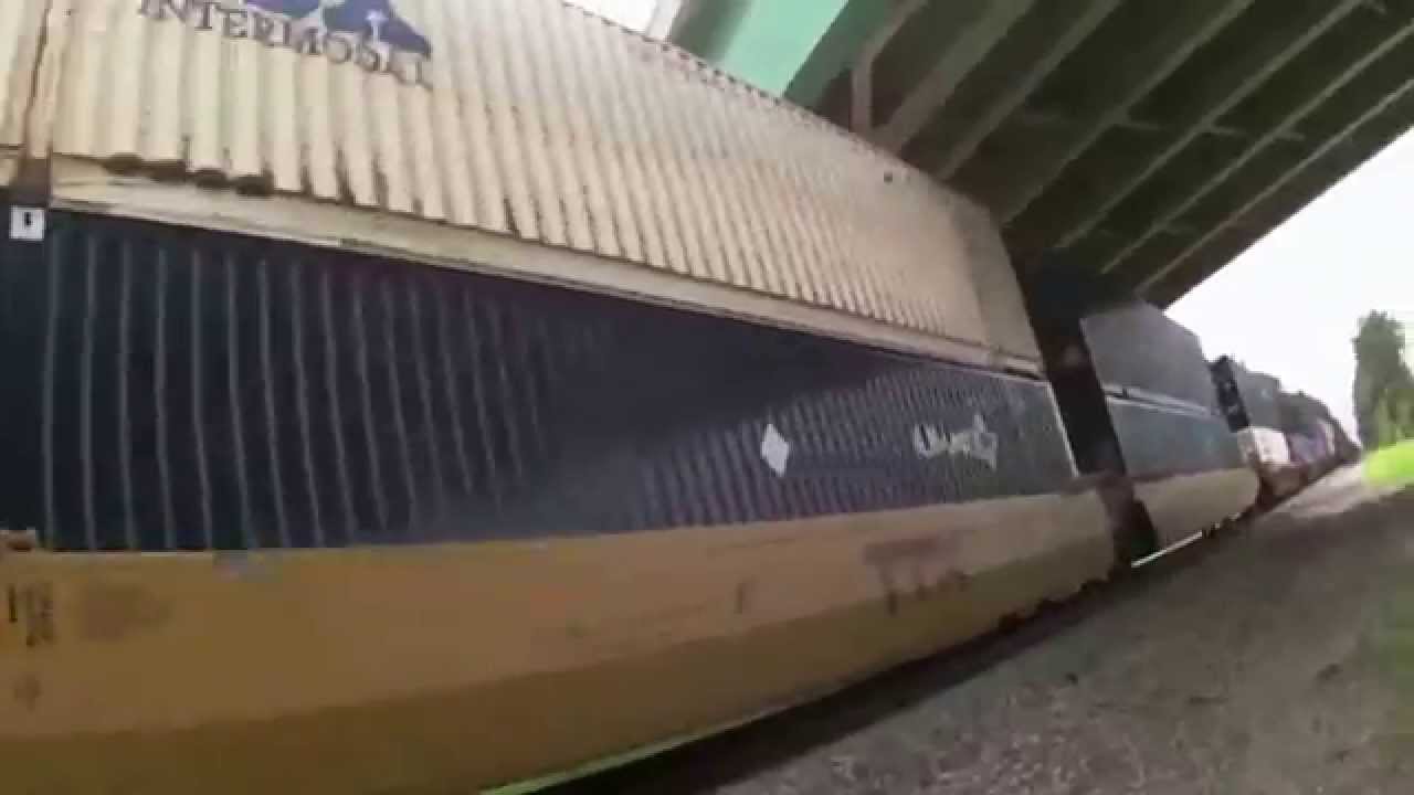 very bad train derailment gone wrong in Jacksonville - YouTube