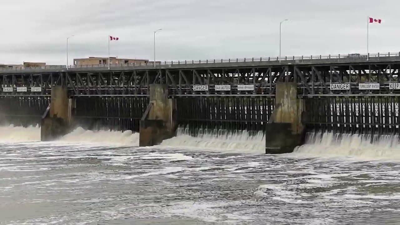 Lockport Dam | St. Andrews Lock and Dam| Beautiful Picnic site - YouTube