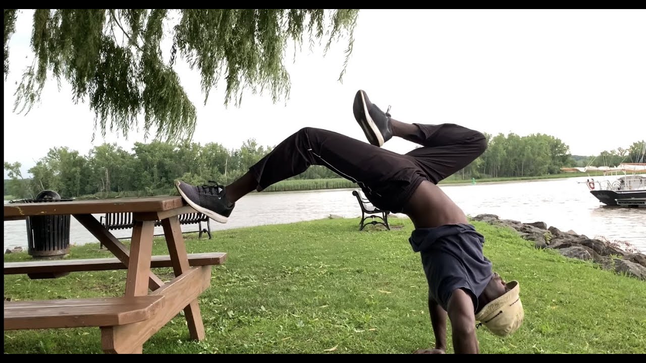 Hollow back progression - YouTube