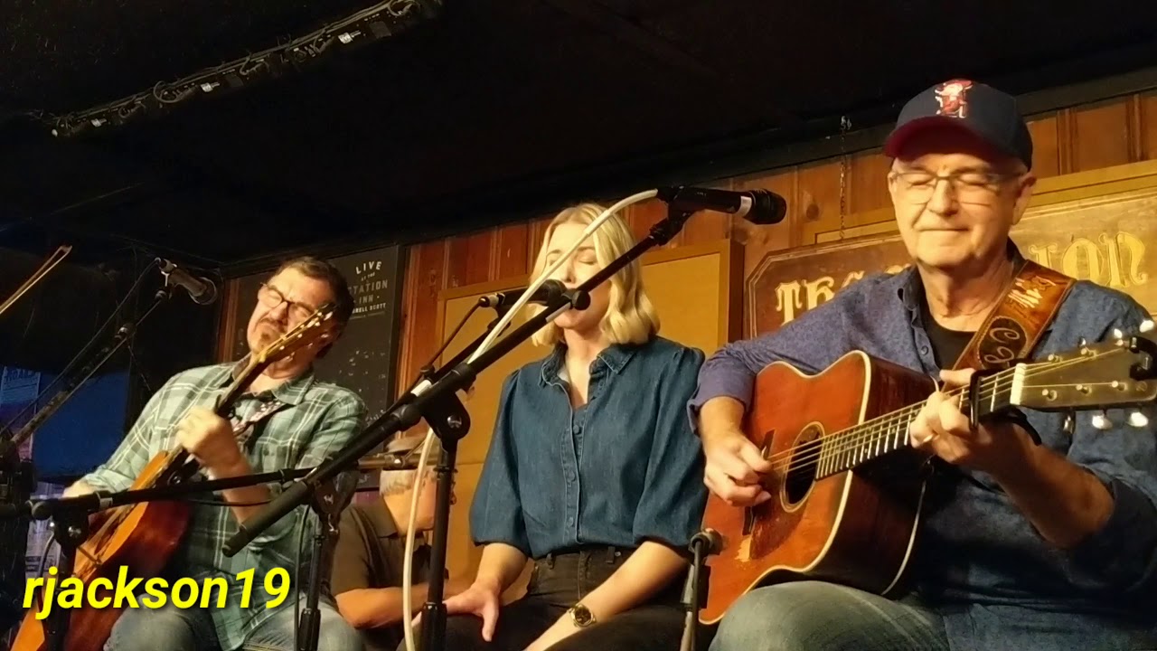 Carl Jackson & Ashley Campbell, "Blue Bayou," written by Orbison and ...