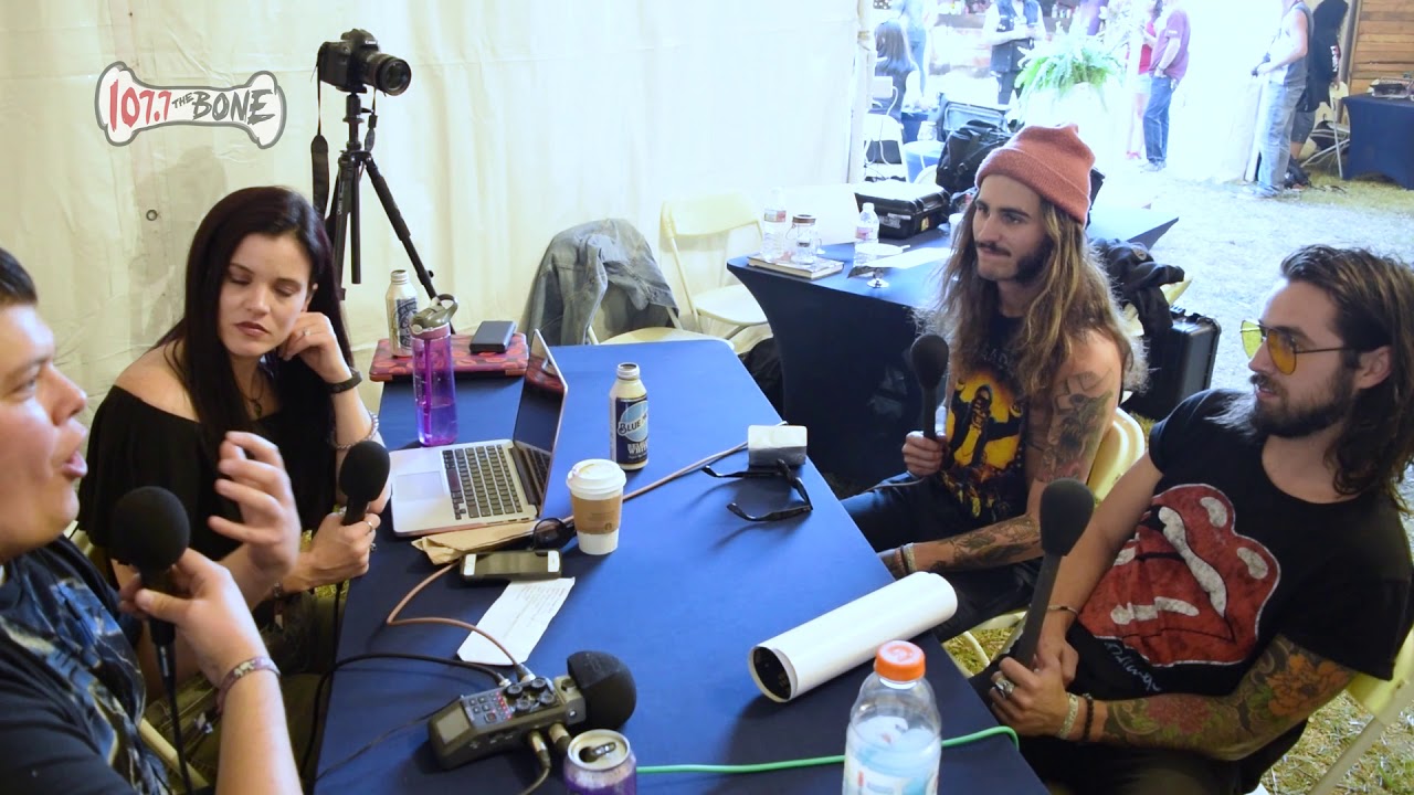 Baby Huey and Chasta interview Them Evils at Afterschock 2017 - YouTube