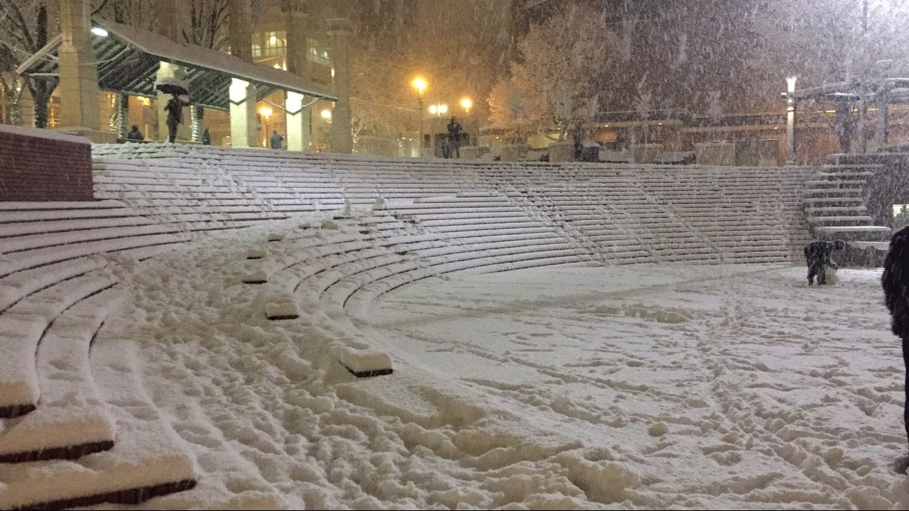 Portland snow - 2017 - snow in Downtown Portland - YouTube