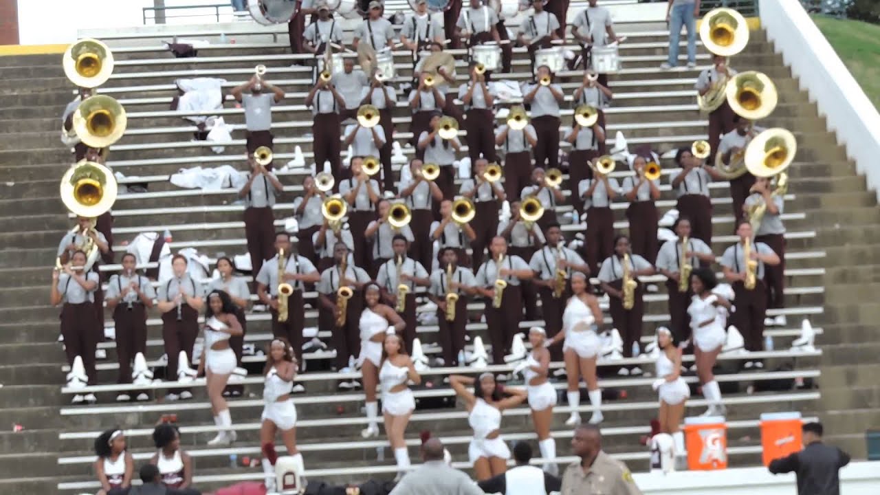 "Shining Star"- Morehouse College House of Funk Marching Band - YouTube