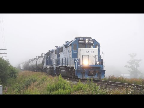 BLUE! CN 4906 East at Mosborough (August 06 2022) - YouTube