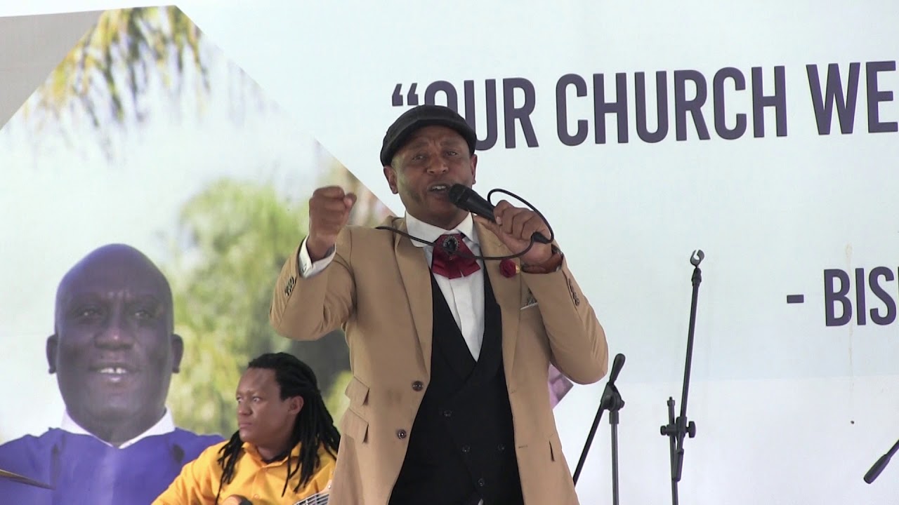 AMAWELE rendering a MEDLEY at the ST. Oak Global Church. - YouTube