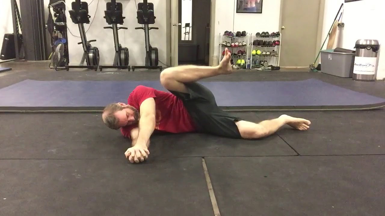 Side Laying Hip CARs - YouTube