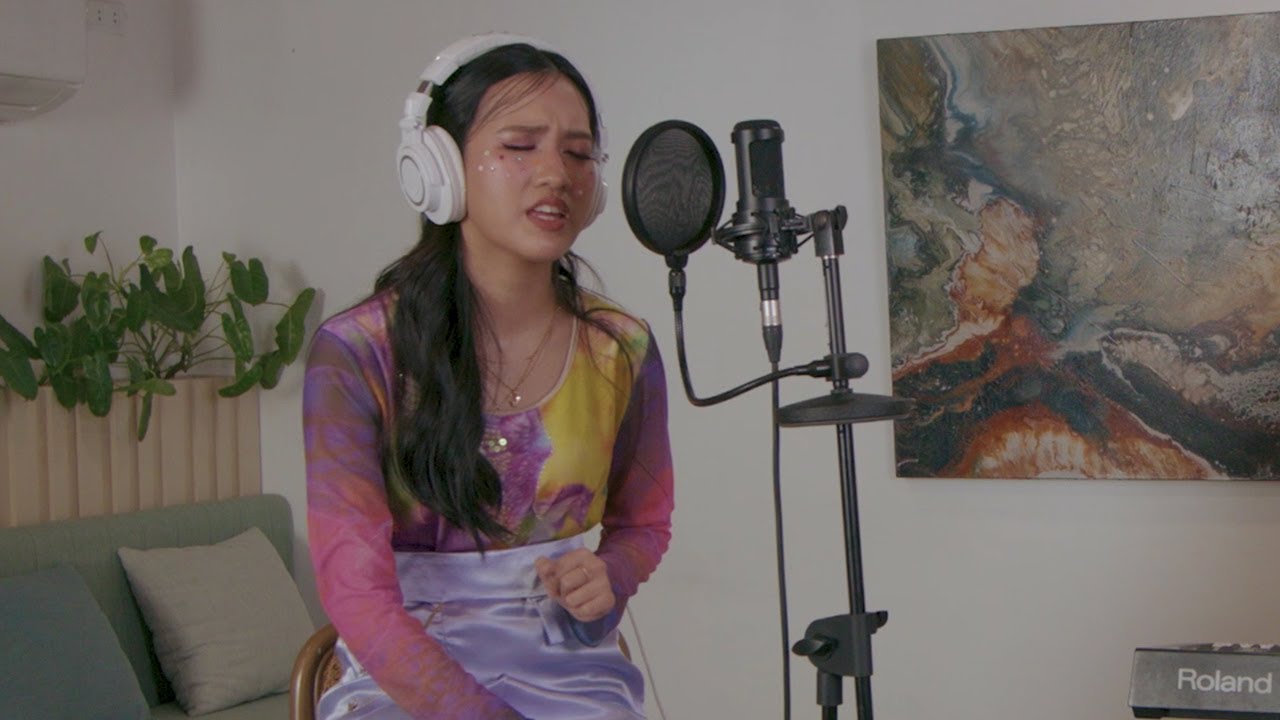 Jolianne - Dance Like Nobody's Watching Remix (Cover) | At Monster ...