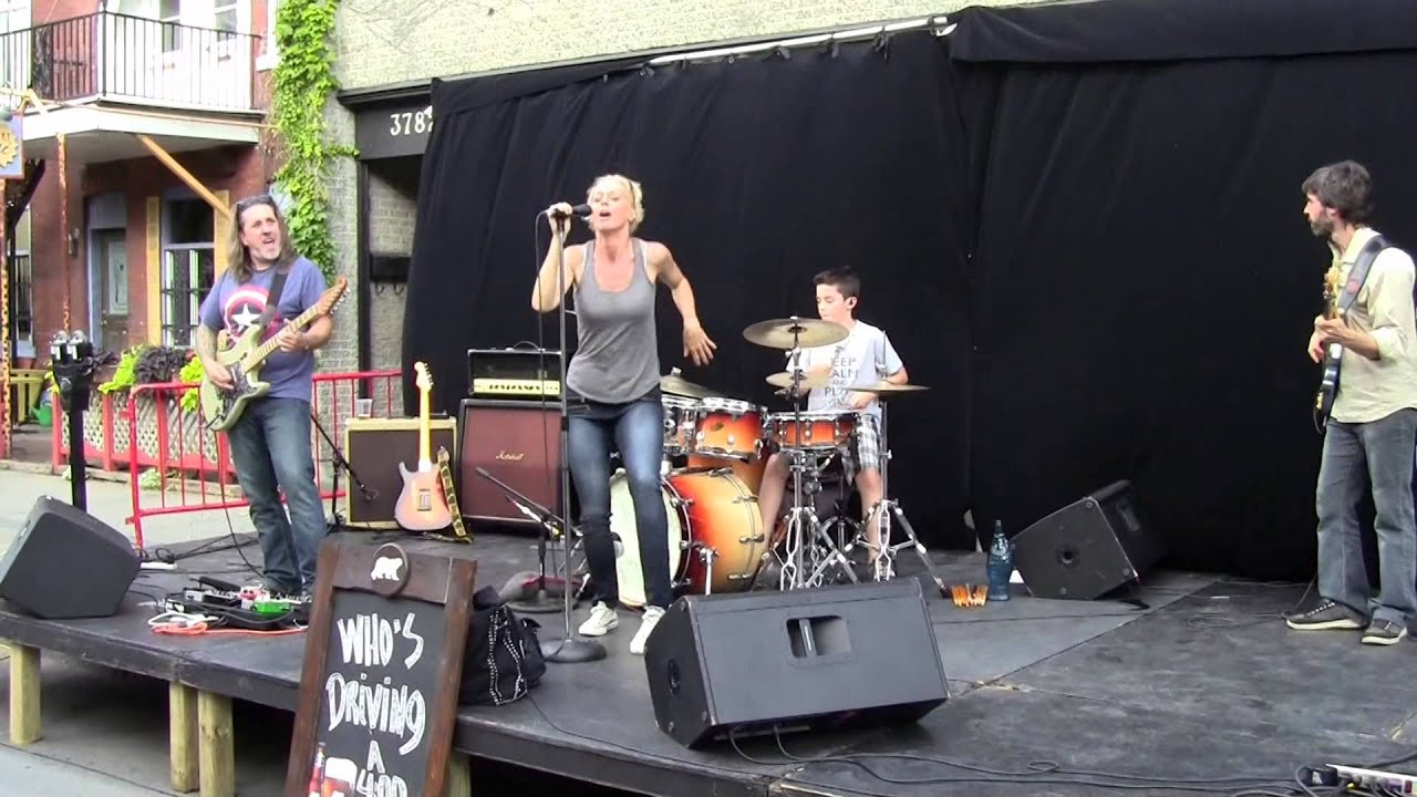 Who's Driving feat. John 'the Stickman' LIVE @ La WELL en Musique (30 ...