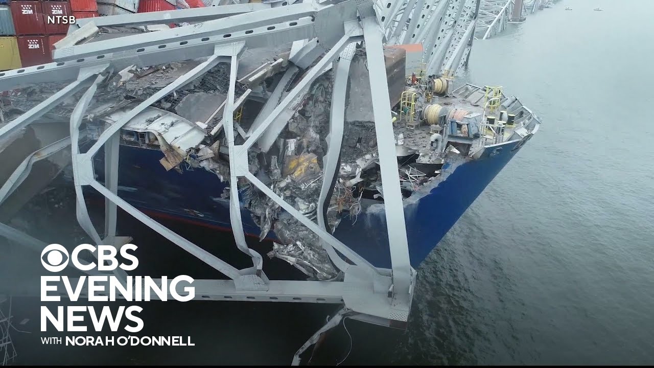 U.S. Army Corps of Engineers working to clear bridge debris - YouTube