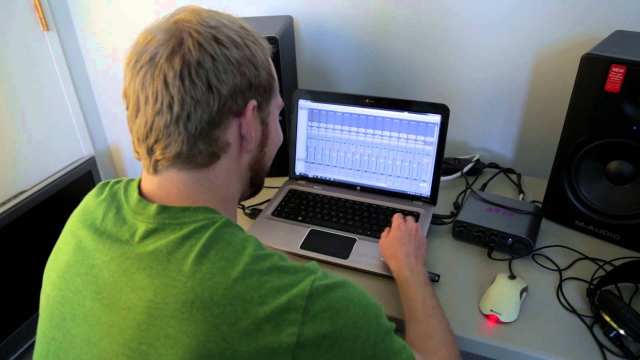 Game Jammers Episode 1 - YouTube