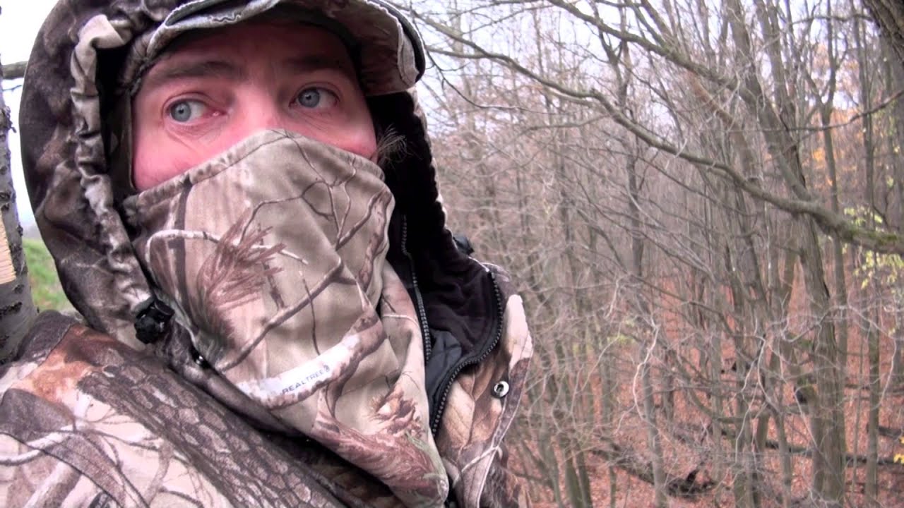 Whitetail Bow Hunting 2012 part II - YouTube