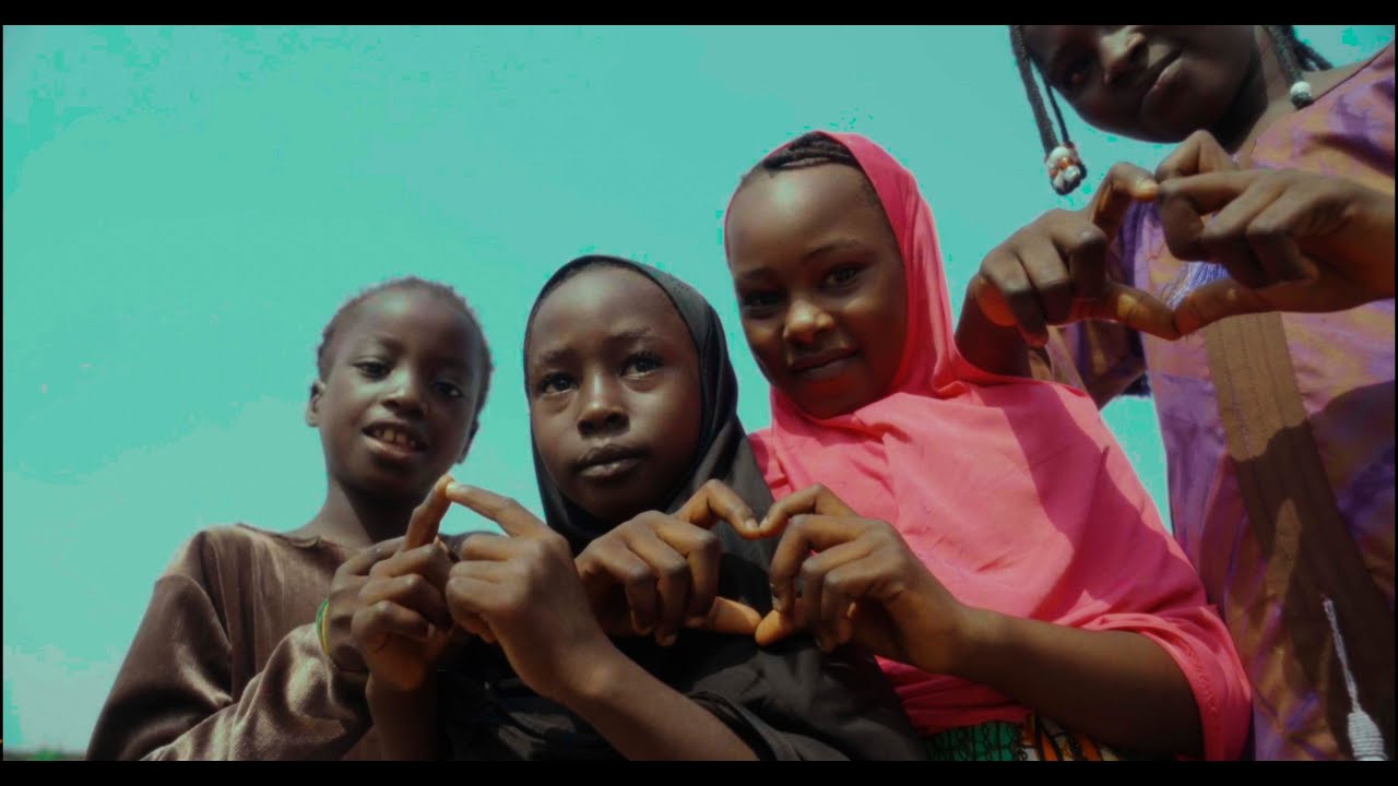 BILI KAM BILI (OFFICIAL VIDEO) FT NUNO ZIGI - YouTube