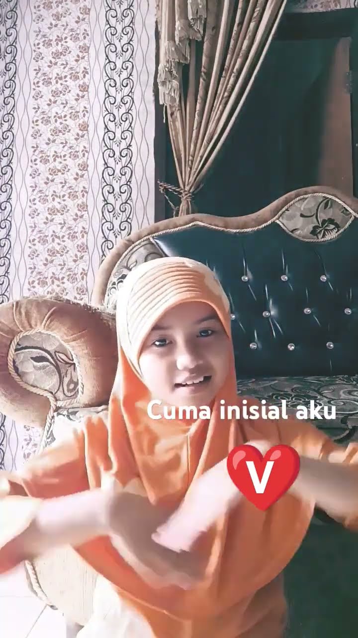 cuma inisial aku - YouTube