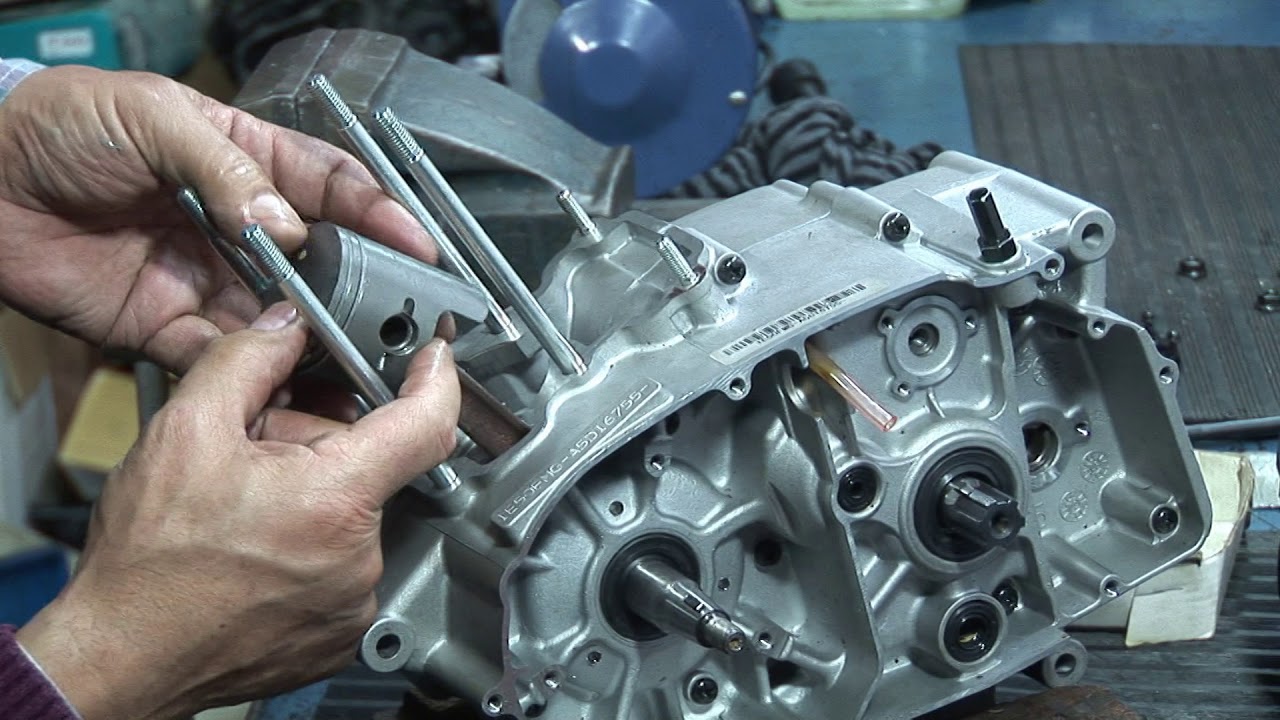 Motor Suzuki AX100 parte 2 - YouTube