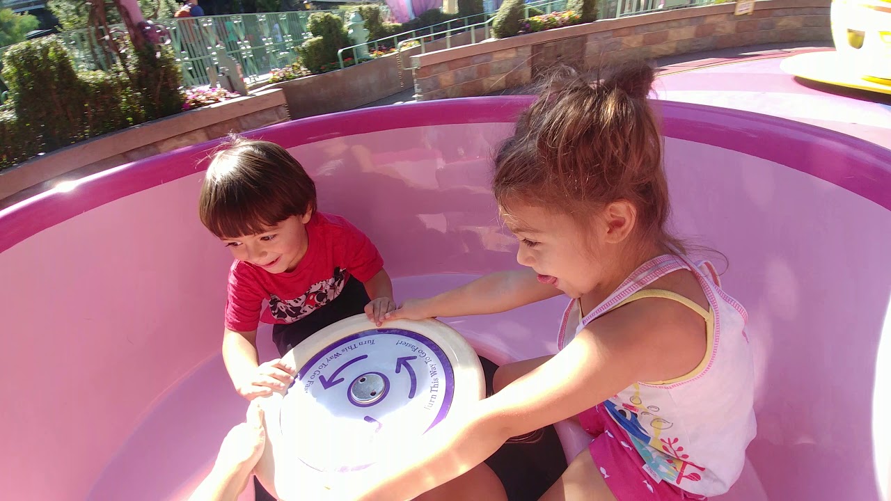 DISNEYLAND Mad Tea Party -spinning tea cups ride along - YouTube